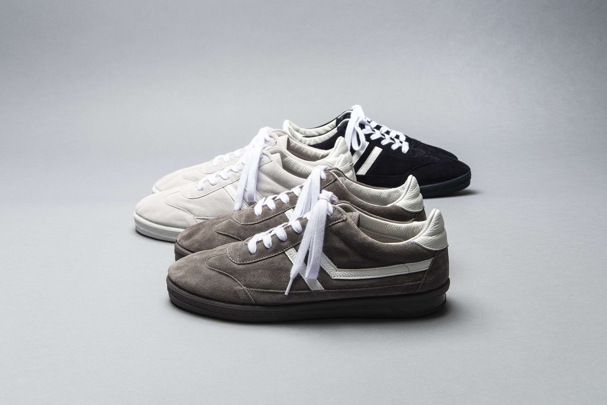 REPRODUCTION OF FOUND - E Y E F O U N D co.,ltd.